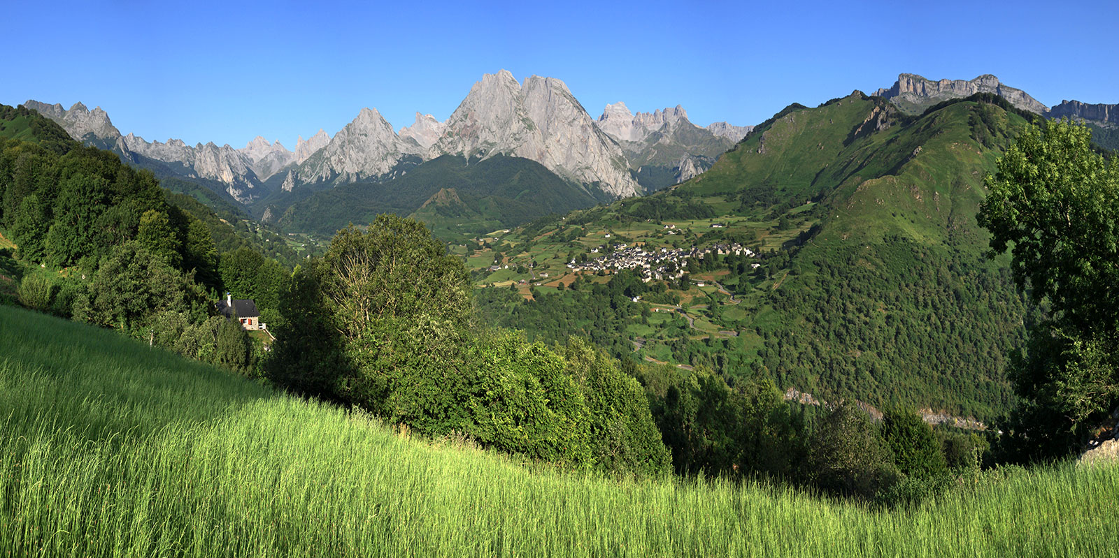 Lescun, la perle des Pyrénées © Photographie Stockli